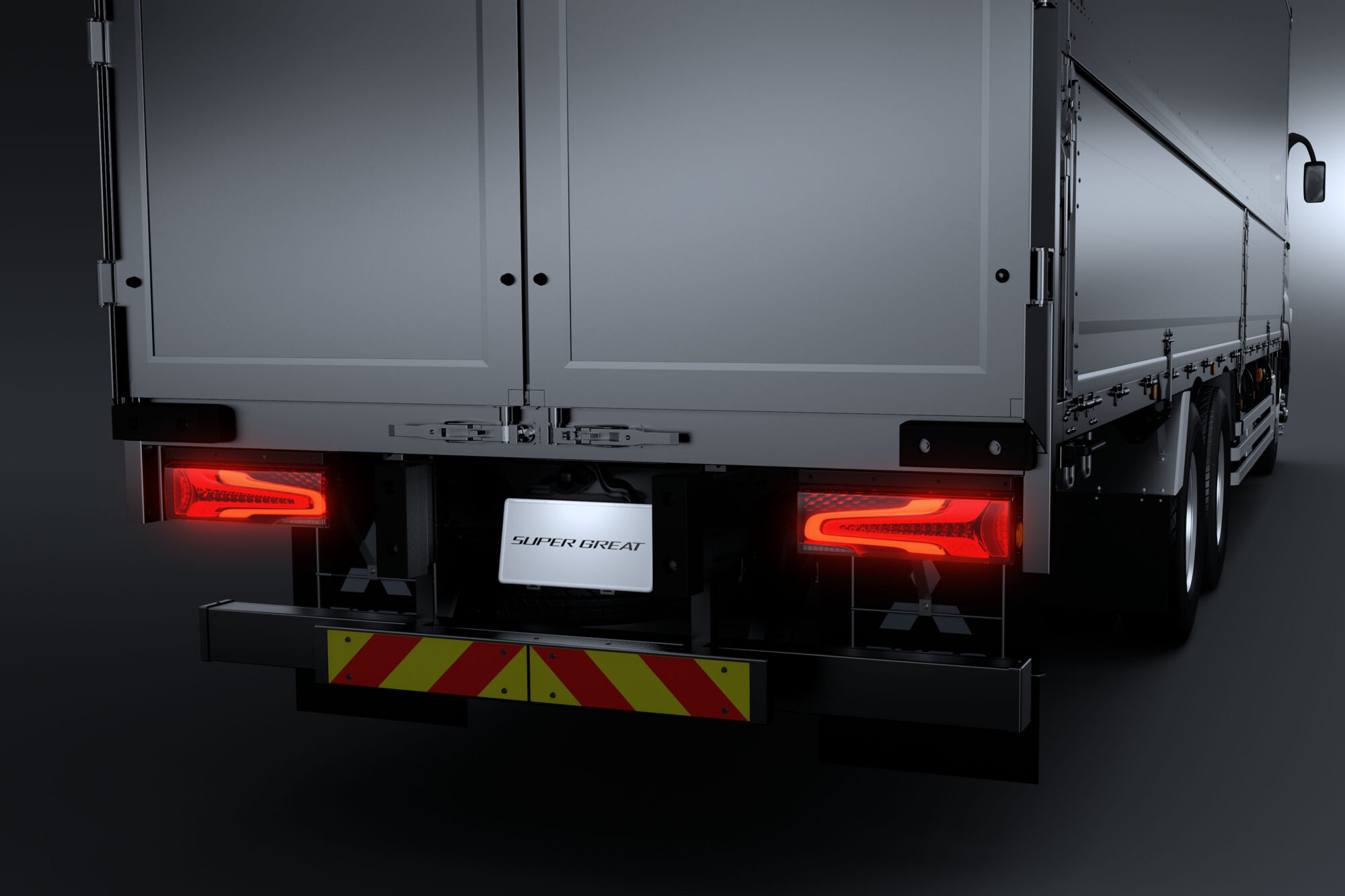 Mitsubishi Fuso unveils the fully remodeled heavy-duty Super Great ...