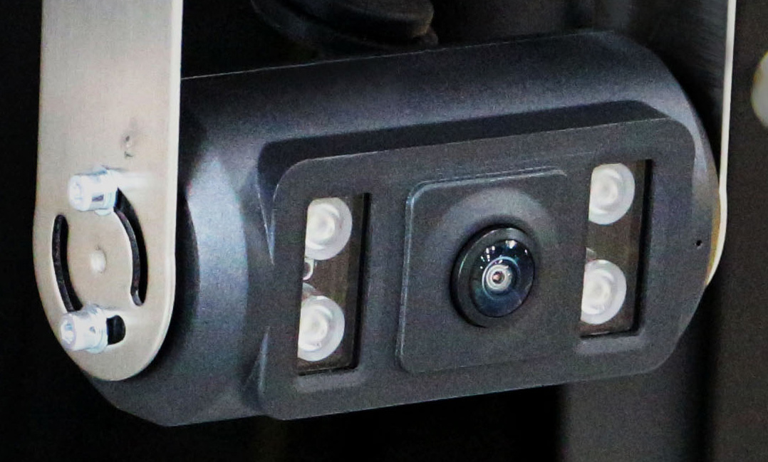 Mitsubishi Fuso unveils the fully remodeled heavy-duty Super Great ...